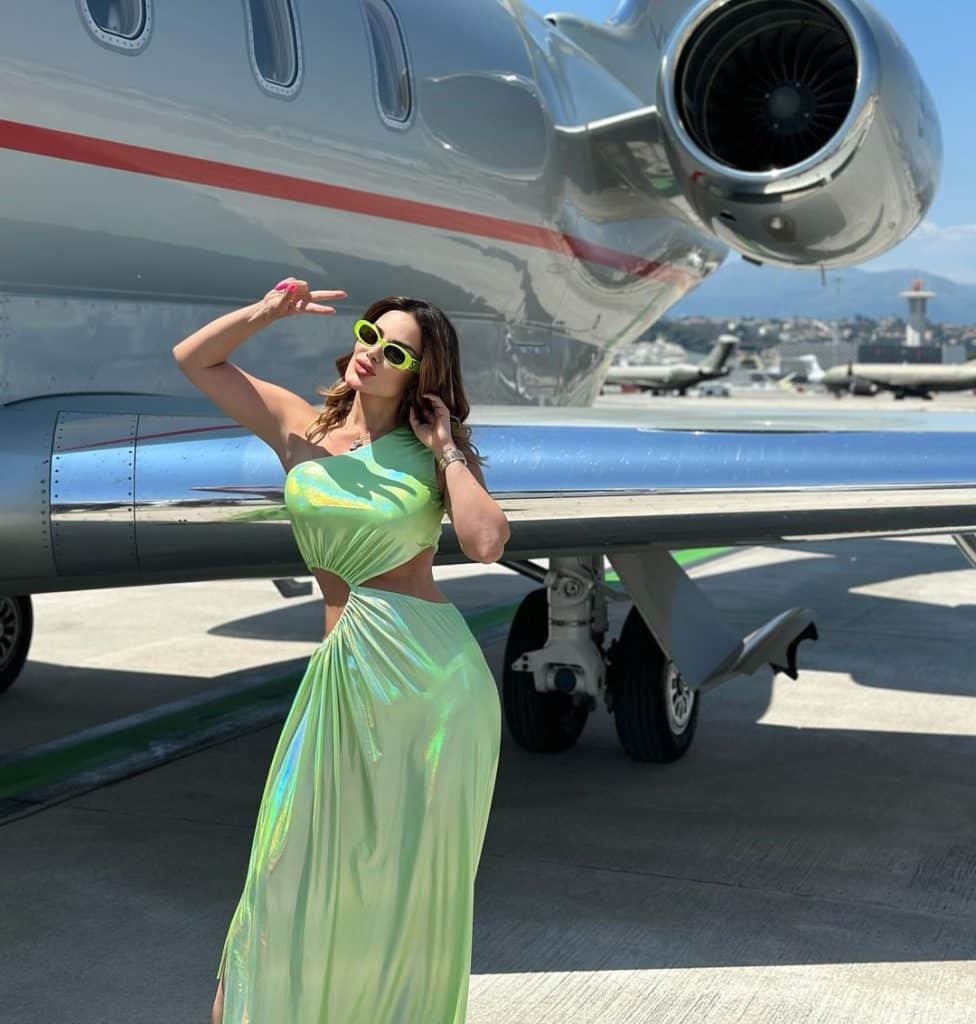 Dubai Bling's Jwana Karim: 7 Facts You Need To Know