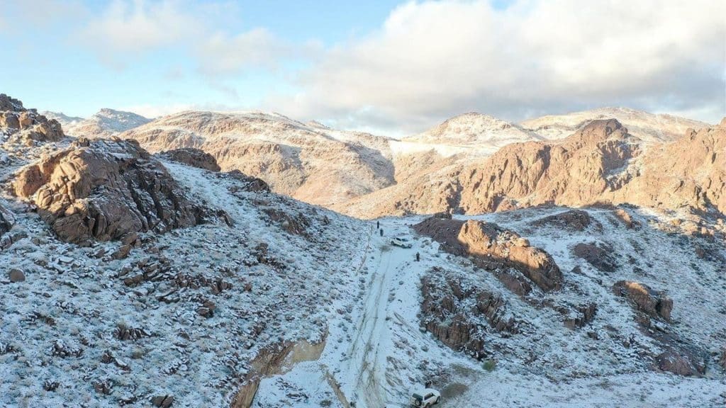 Snow in Saudi: Tabuk Region Turns Into A Winter Wonderland