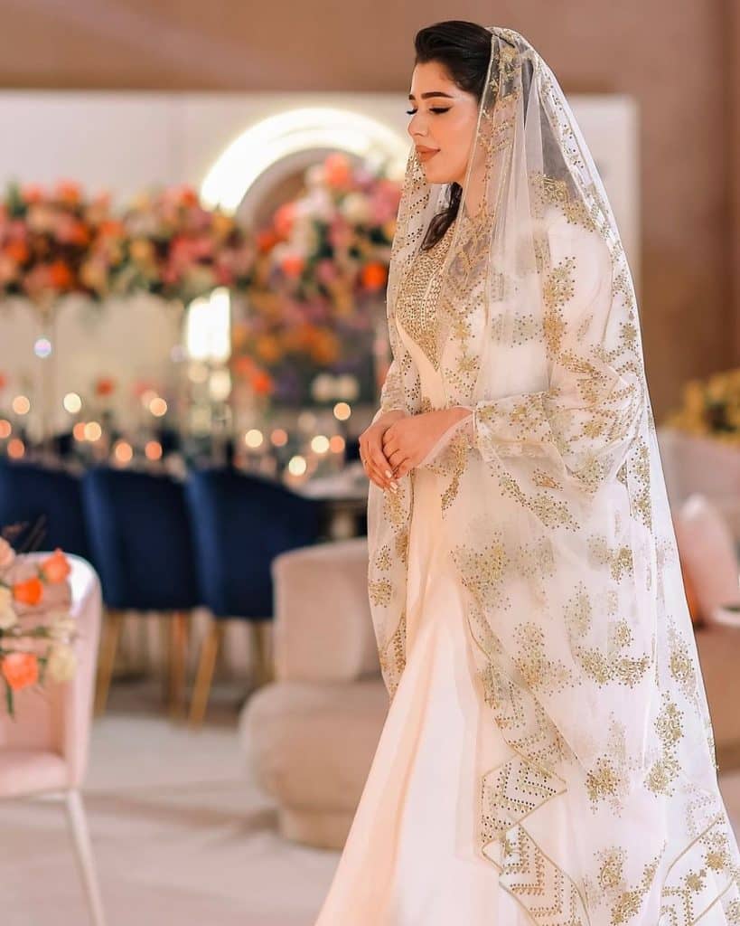 Bana Elayyan's Henna Party Draws Inspiration From Princess Rajwa