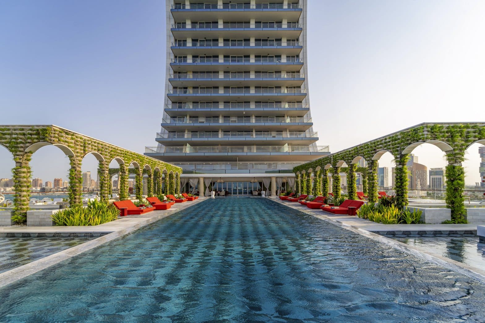 16 Of The Very Best Pool Days in Doha Qatar