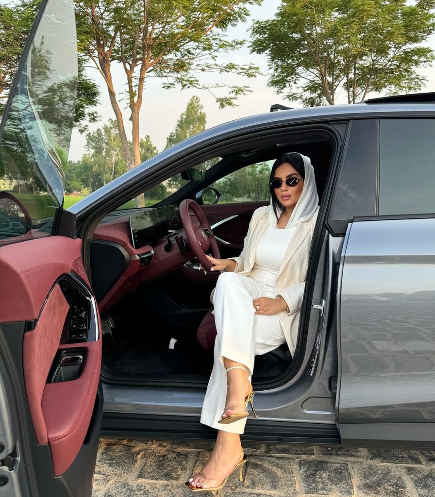 15 Qatar Influencers That Need To Be On Your Radar