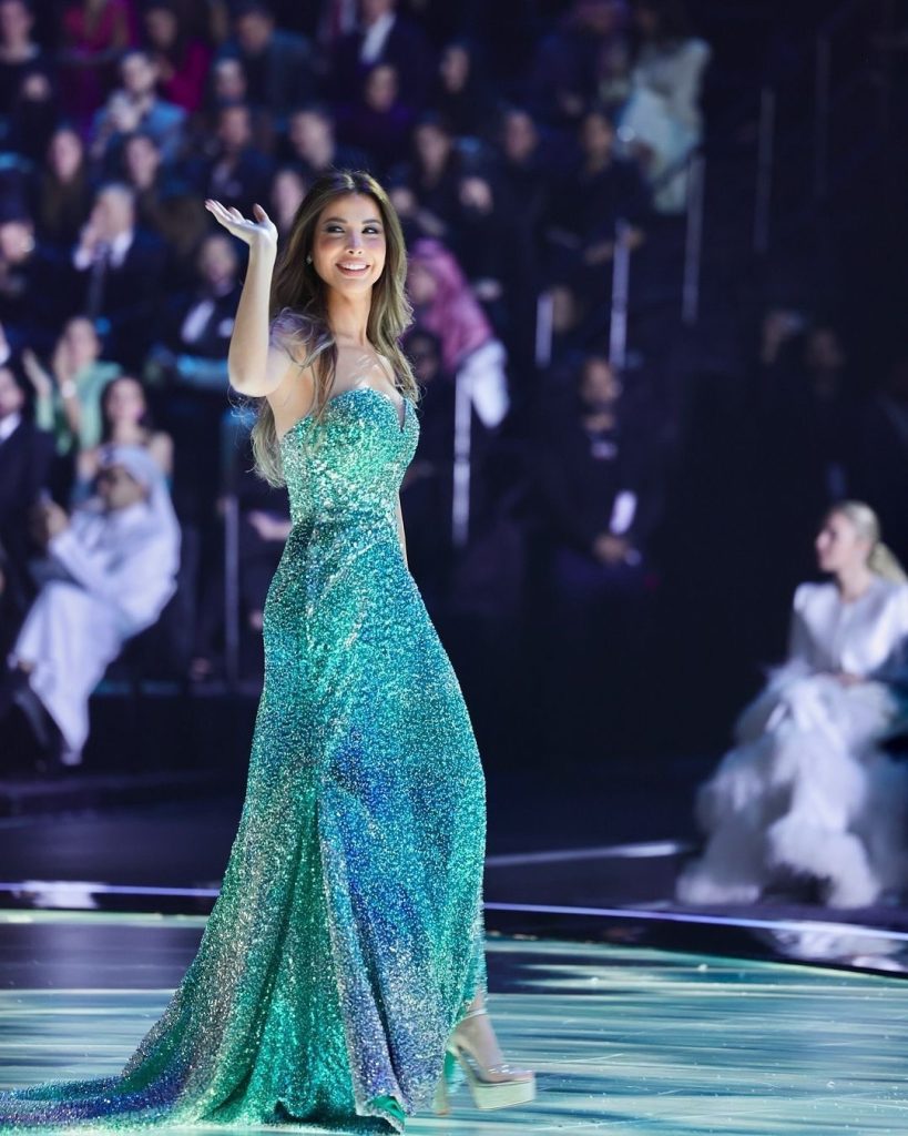 All The Highlights From 1001 Seasons Of Elie Saab