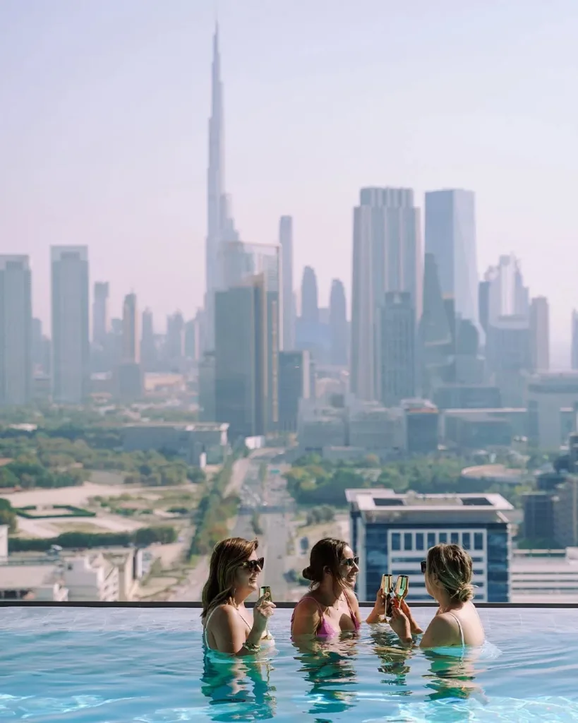 The Ultimate 11 Best Adult-Only Pools in Dubai