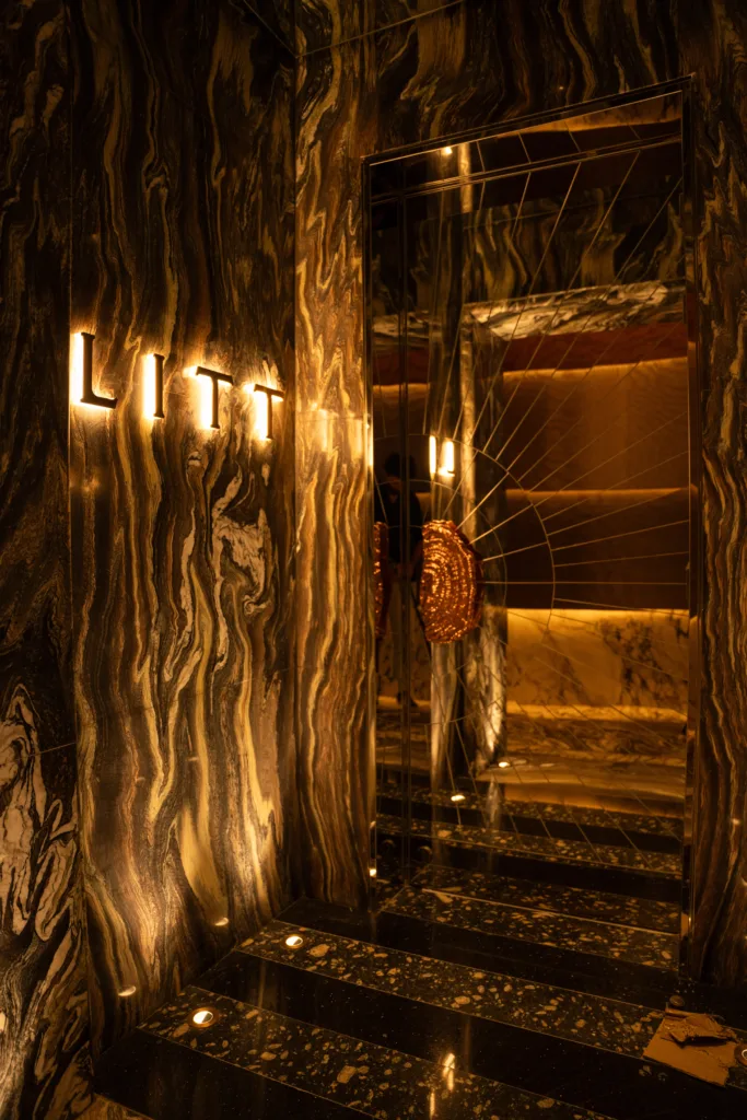 Memos From The Middle East: Roberto Cavalli Opens in Dubai Mall