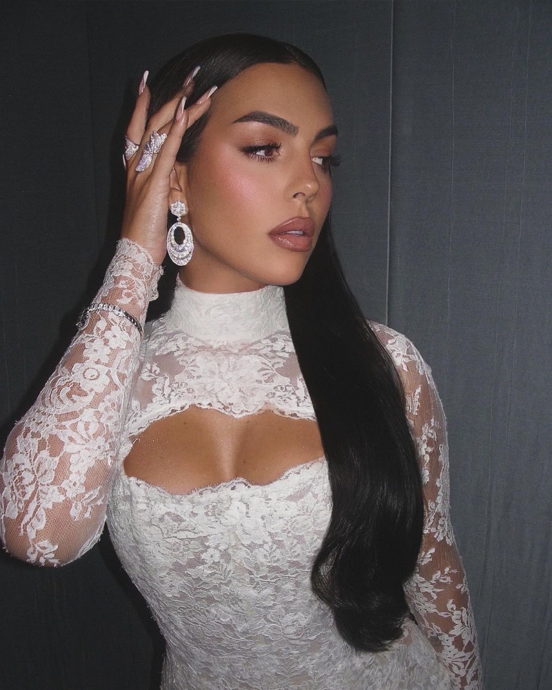 Georgina Rodriguez Dazzles At The 2024 Joy Awards - Harper's Bazaar Arabia