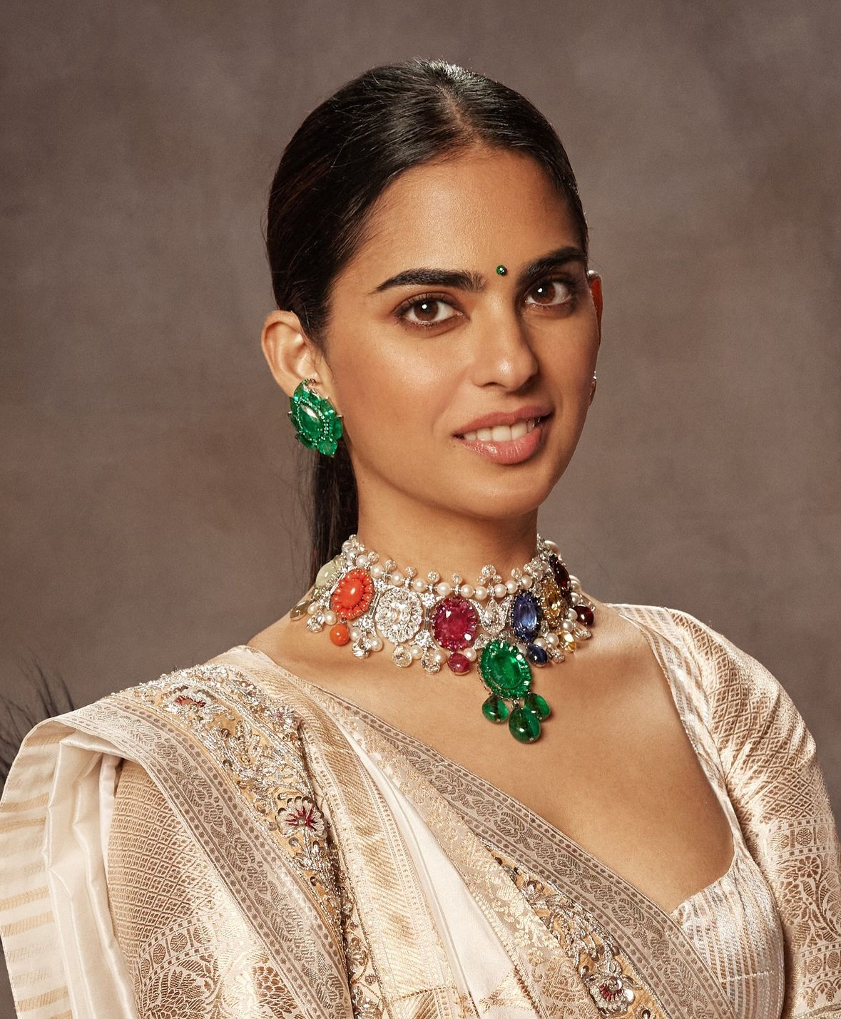Who Is Isha Ambani? 10 Facts You Need To Know - Harper's Bazaar Arabia