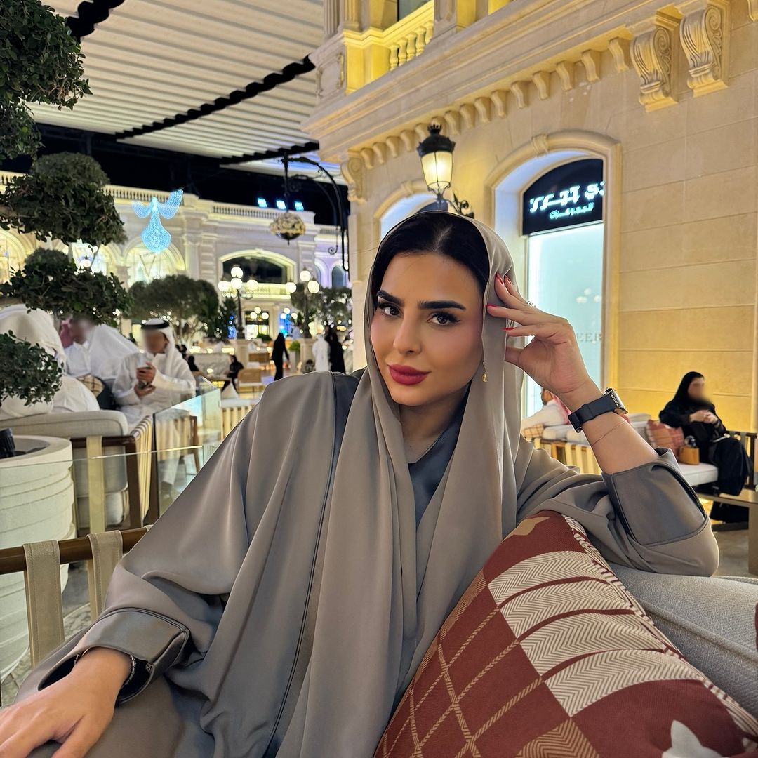 15 Qatar Influencers That Need To Be On Your Radar