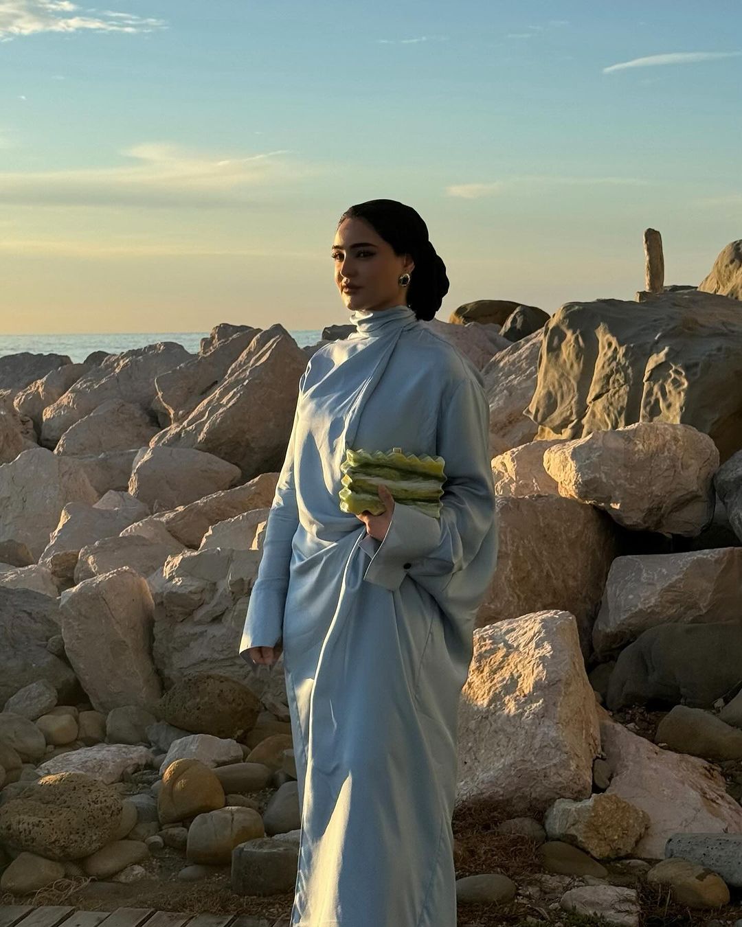 15 Qatar Influencers That Need To Be On Your Radar